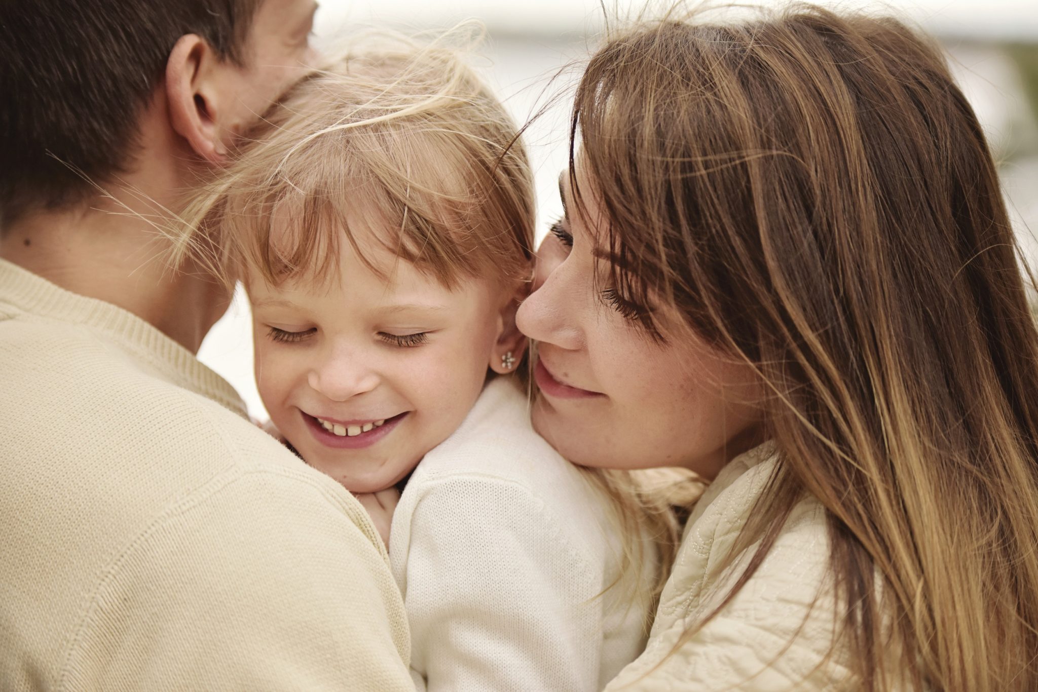 Bli familjevårdare | Rädda Barnen på Åland r.f.